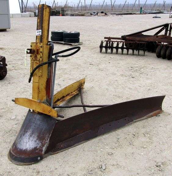 D-989 3-Point Ditcher - Pickett Auction Service