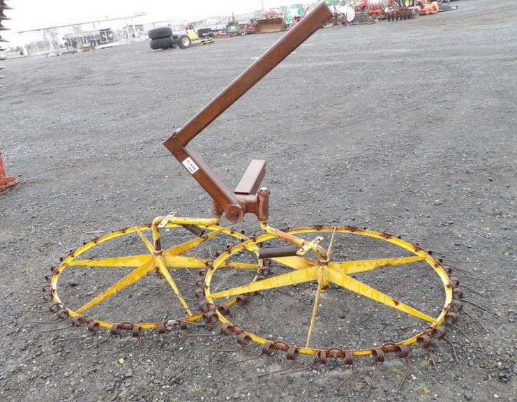 C-436 Hay Turner - Pickett Auction Service