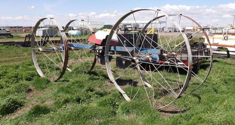 C-581 Crop King Wheel Line Mover - Pickett Auction Service