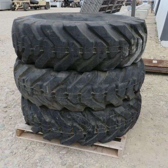 D-1655 Recapped Tractor Tires (3) - Pickett Auction Service