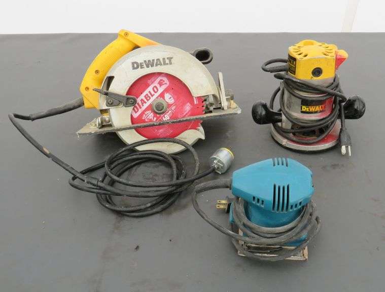 E-690 Power Saw - Router - Sander - Pickett Auction Service