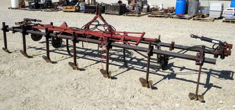 E-1515 3-Point 7 Row Corrugator - Pickett Auction Service