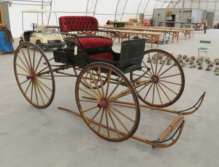 F-142 Horse Drawn Surrey Carriage - Pickett Auction Service