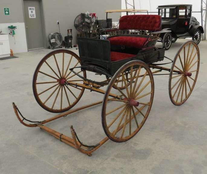 F-142 Horse Drawn Surrey Carriage - Pickett Auction Service