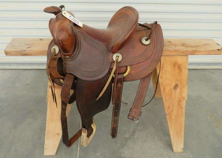 F-551 Heise Denver Saddle - Pickett Auction Service