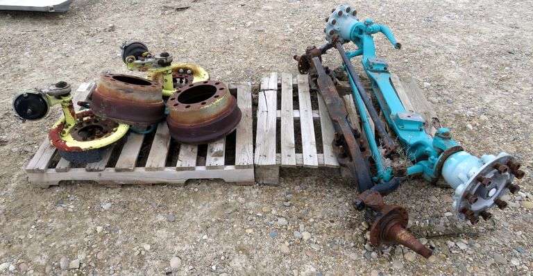 F-1002 Steer Axles + Hubs + Brake Drums - Pickett Auction Service
