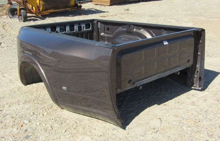 F-1360 2020 Dodge Dually Pickup Bed - Pickett Auction Service