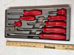 Snap-on screwdriver set - Peterson Land & Auction LLC