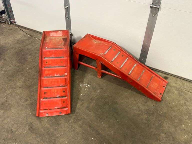Metal Car Ramps - Peterson Land & Auction LLC