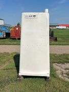 Fiberglass Porta Pot - Peterson Land & Auction LLC