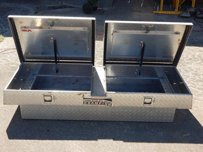 Delta Champion Tool Box - Property Peddler