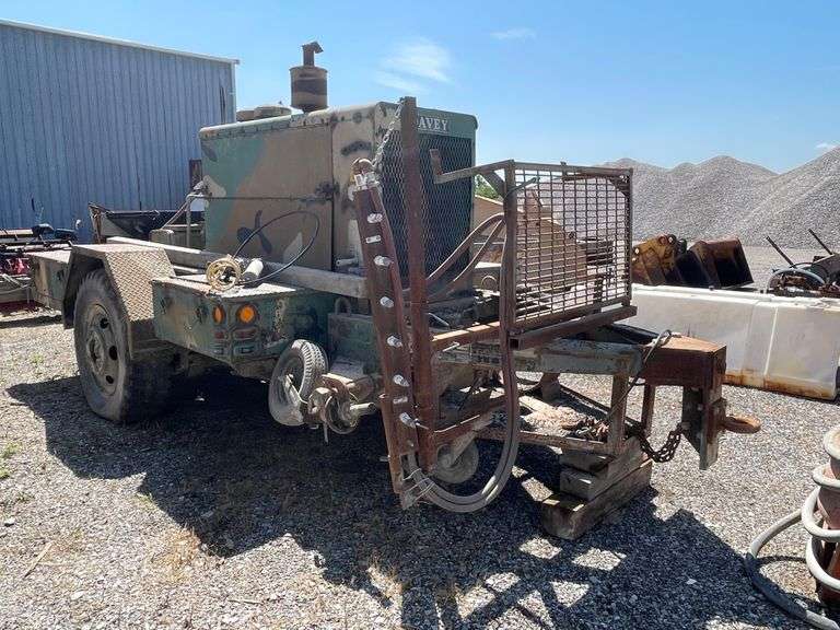 1969 Davey Air Compressor (US Army Issued) - Property Peddler