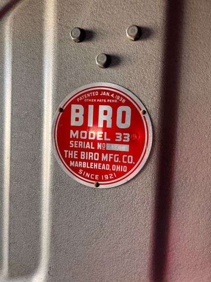 Biro Model 33 Band Saw - Property Peddler