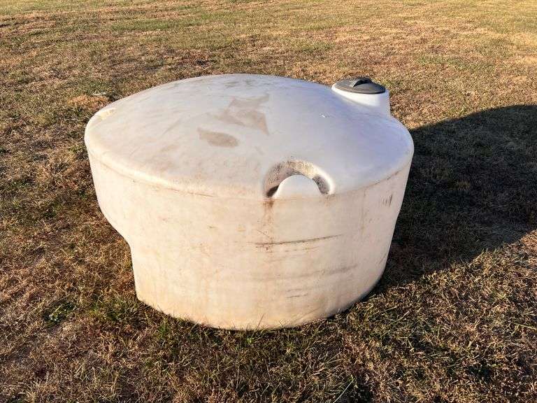 350 Gal Water Tank - Property Peddler