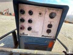 Miller Roughneck 2E Portable Welder - Property Peddler