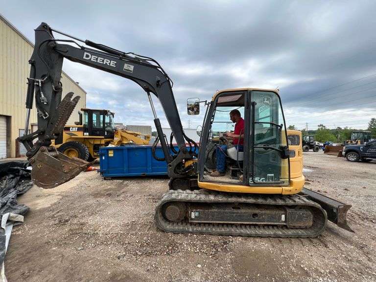 John Deere 85G Excavator - Property Peddler