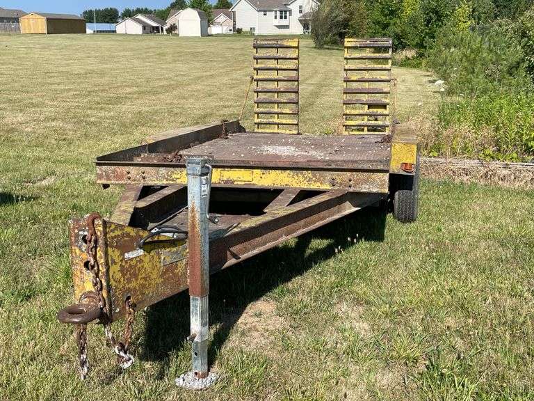 18,000 lb. Tri-axle Equipment Trailer 15’ - Property Peddler