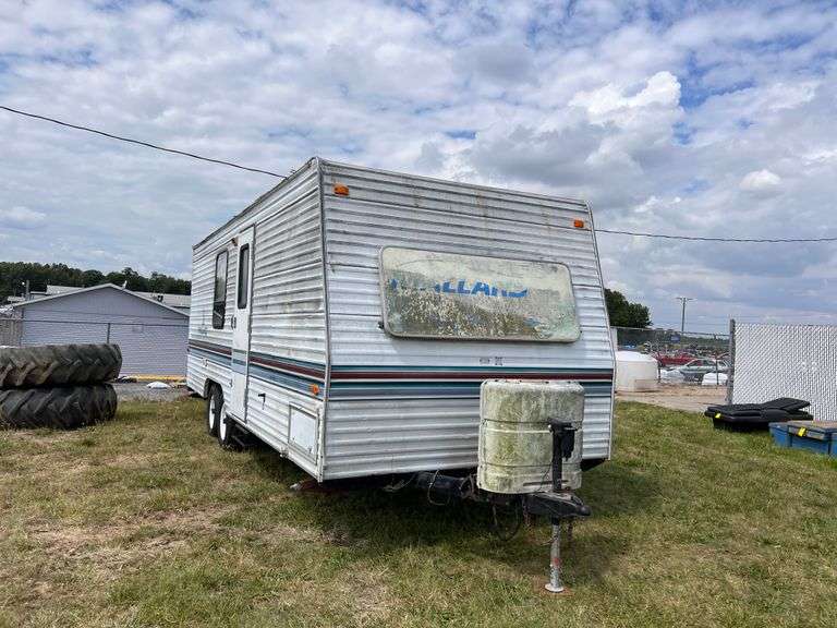 1998 Mallard Coach Camper - Property Peddler