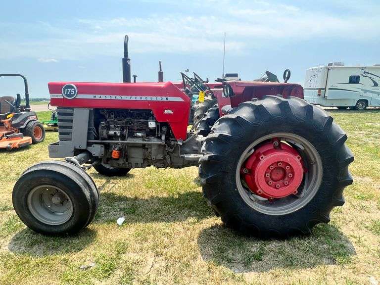Massey-Ferguson 175 Tractor - Property Peddler