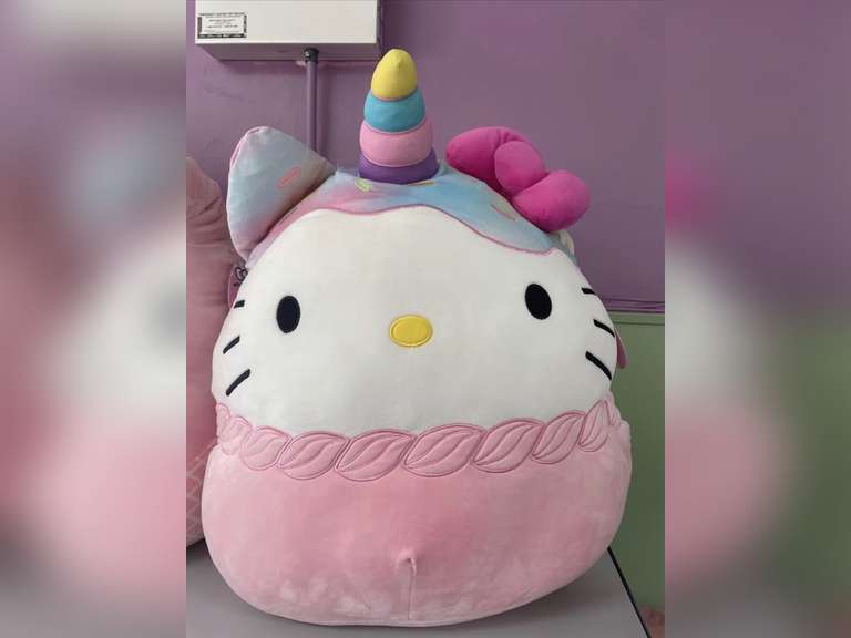 Extra Large 20” Sanrio Hello Kitty Cupcake With Sprinkles Squishmallow ...