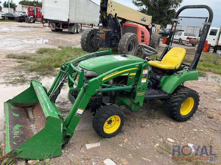 John Deere 2305 4X4 Tractor With 200CX Loader Attachment - Royal ...