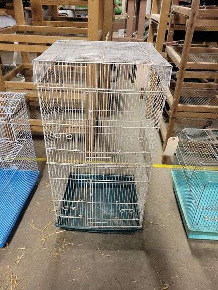 Green Bird Cage - Rogers Community Auction Inc.
