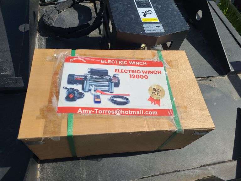 Greatbear 12,000lb Electric Winch - Rogers Community Auction Inc.