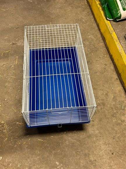 Large Blue Critter Cage - Rogers Community Auction Inc.