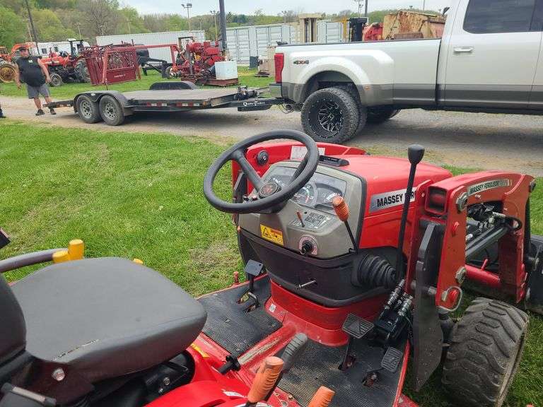 Massey Ferguson GC1705 Diesel Tractor w/ Loader and Belly Mower ...