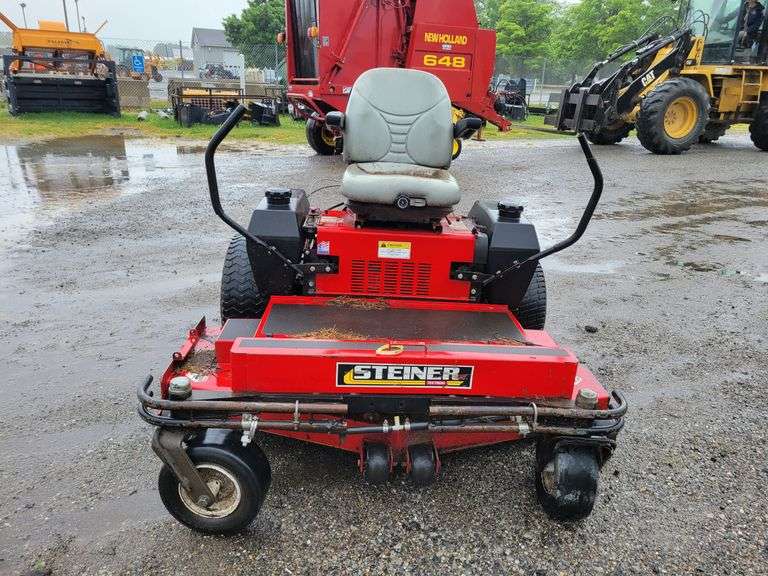 Steiner Zero Turn Mower - Rogers Community Auction Inc.