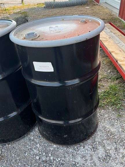 30 Gallon Steel Drum W/ Locking Lid - Rogers Community Auction Inc.