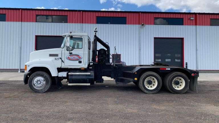 "ABSOLUTE" 2006 MACK CHN Semi Truck - RES Auction Services