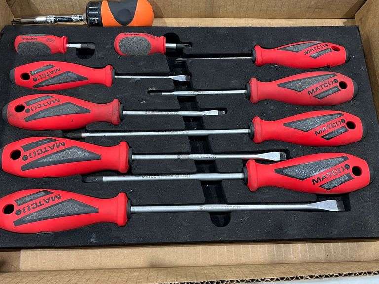 Matco Screw Driver Set - RES Auction Services