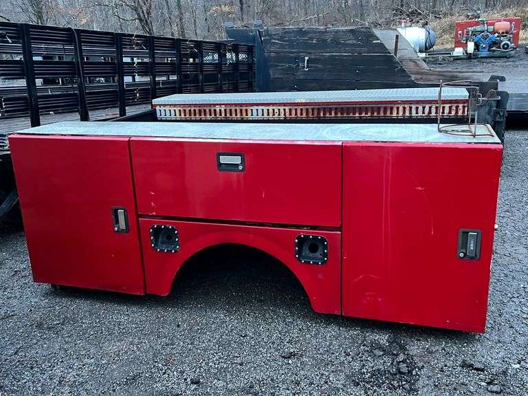 "ABSOLUTE" Stahl Service Body - RES Auction Services