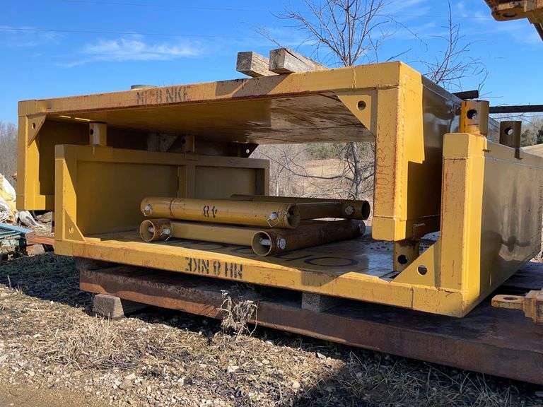 GME 8'x8' Manhole Trench Box - RES Auction Services