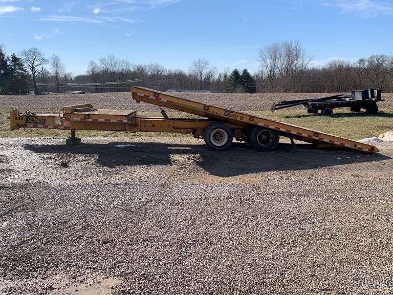 Tailboss 28' Manual Tilt Tag Trailer - RES Auction Services
