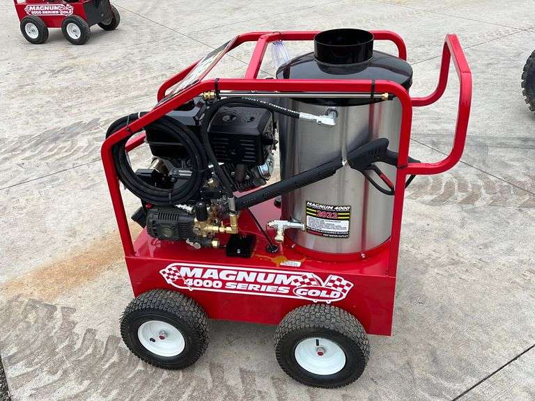 "ABSOLUTE" Magnum Gold 4000 Series Pressure Washer - RES Auction Services