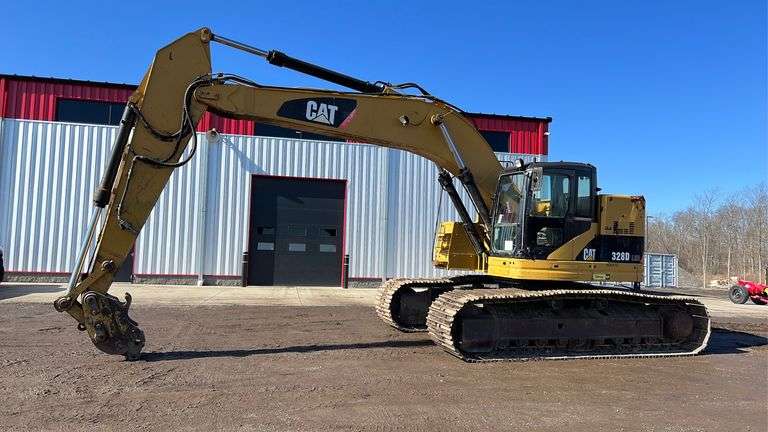 CAT 328 Excavator - RES Auction Services