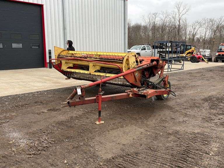 "ABSOLUTE" New Holland 488 Haybine - RES Auction Services