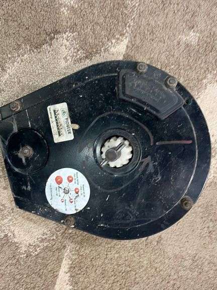 "ABSOLUTE" (12) Precision Seed Meters - RES Auction Services