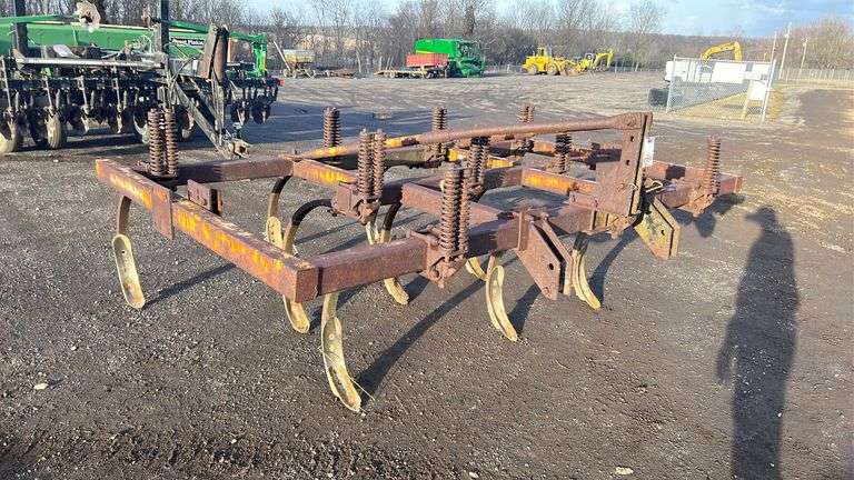 "ABSOLUTE" Brillion CPP-02 Chisel Plow - RES Auction Services