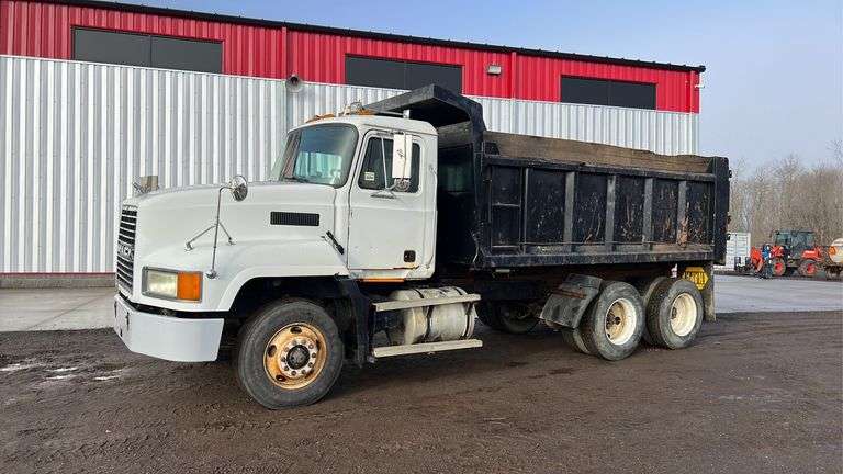 "ABSOLUTE" 1996 Mack CH Dump Truck - RES Auction Services