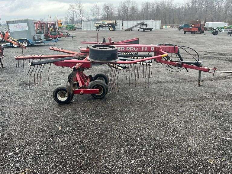 "ABSOLUTE" Miller Pro 1100 Rotary Rake - RES Auction Services