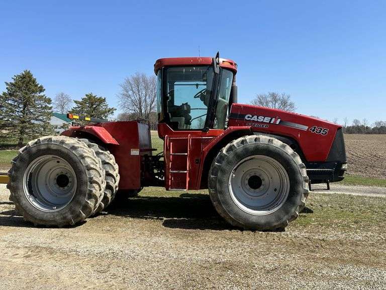 Case IH Steiger 435 Articulating Tractor - RES Auction Services