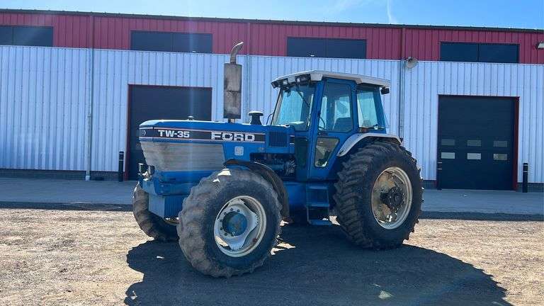 "ABSOLUTE" 1989 Ford TW35 Tractor - RES Auction Services