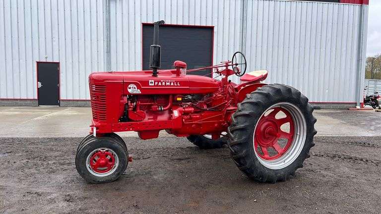 Farmall Super MTA 2WD Tractor - RES Auction Services