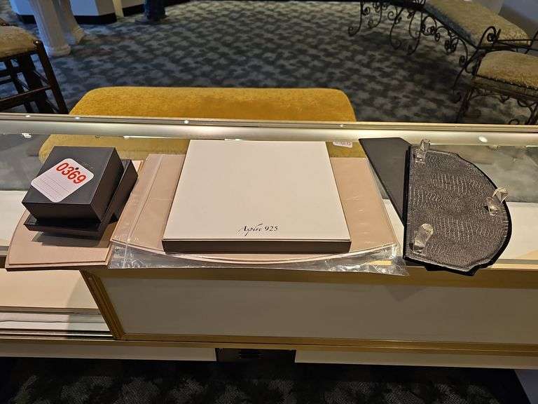 Jewelry Case Risers - RES Auction Services