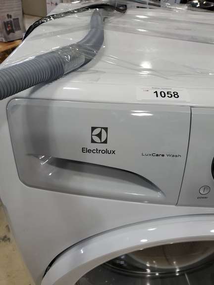 Electrolux luxcare washer - Rideau Auctions
