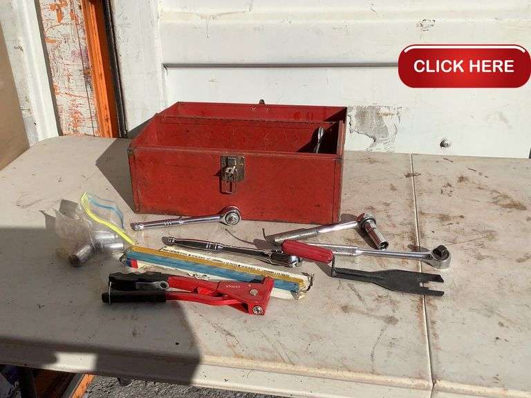 Red toolbox , sockets , ratchets 1/2 &3/8” , pliers - Rideau Auctions