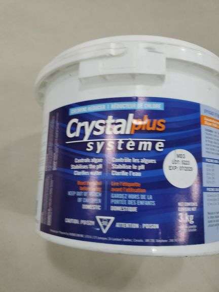 Crystal plus chlorine reducer - Rideau Auctions